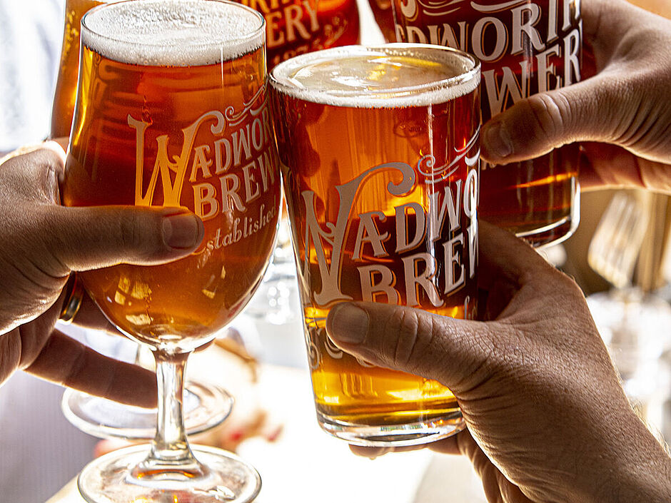 Pub food and drink in Reading, Berkshire - Wheelwrights Arms